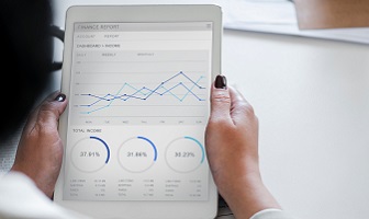 Improving data quality through a custom data collection application ...